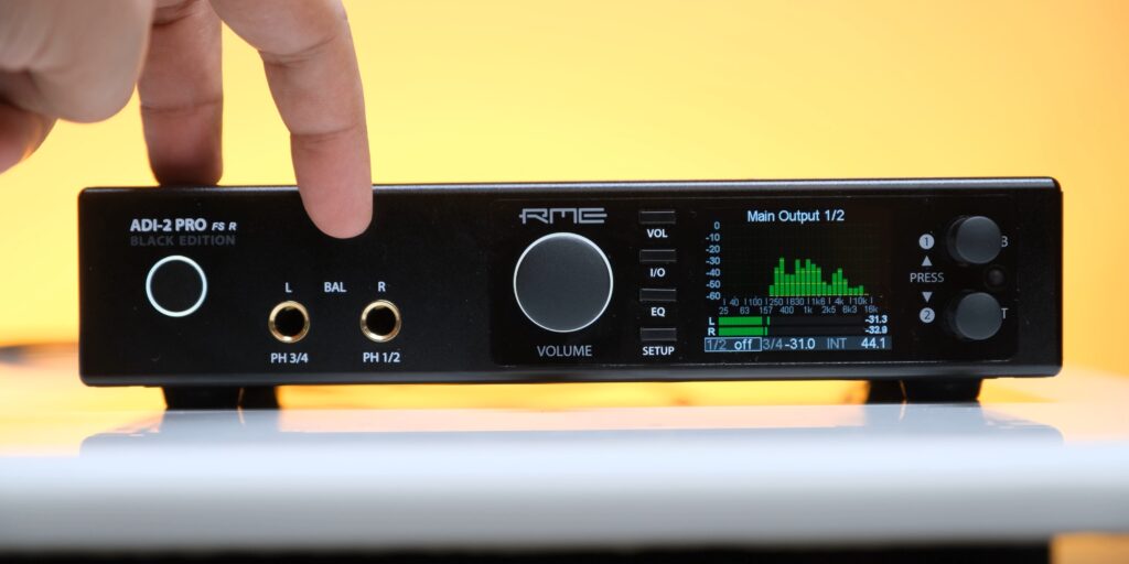 RME ADI-2 Pro FS R Black Edition Review, vs. ADI-2 DAC!